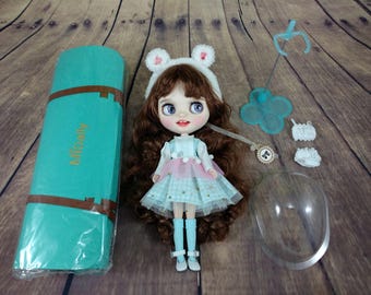 Custom blythe doll | Etsy