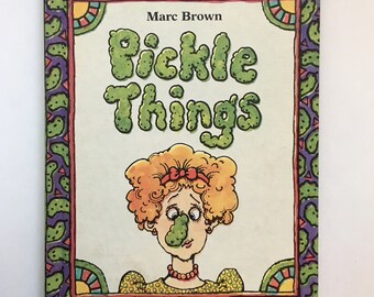 A Vintage Book Oasis by LagunaVintage on Etsy