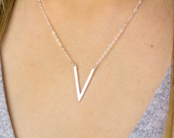 V shape necklace | Etsy