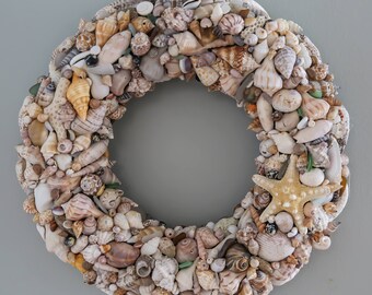 Shell wreath | Etsy