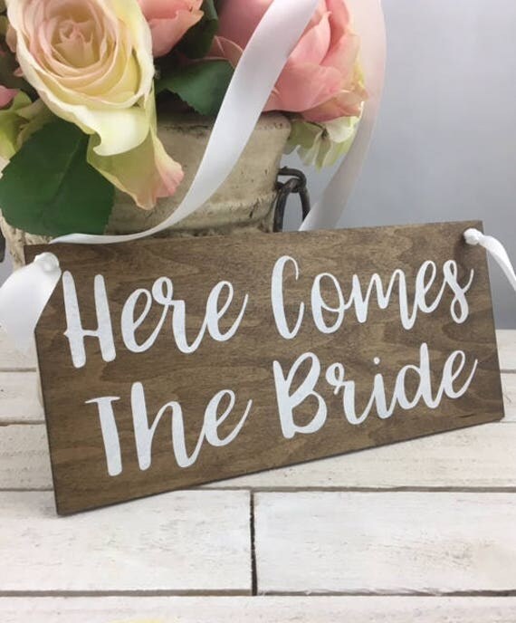 Here Comes The Bride Sign-Rustic Here Comes The Bride
