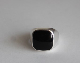 Onyx signet ring | Etsy