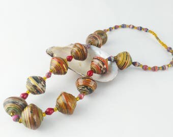 Paper necklace | Etsy