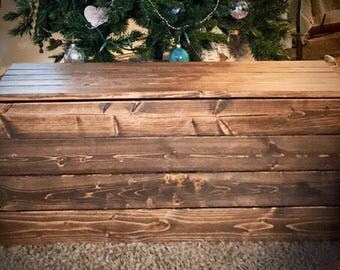 Wooden toy box | Etsy