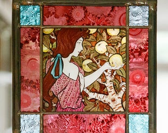 StainedGlassElements