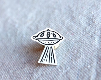 Alien pin | Etsy