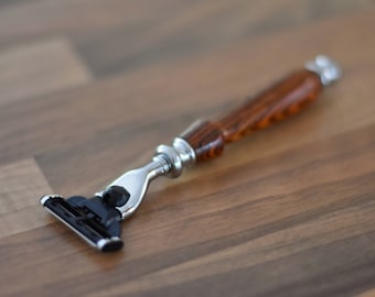 Razor Handle Mach 3 and natural edge box men's shaving