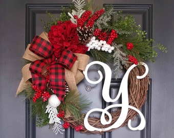 Monogram wreath | Etsy
