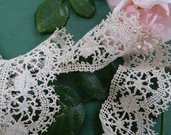 Lace making bobbins | Etsy