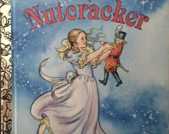 Nutcracker button | Etsy