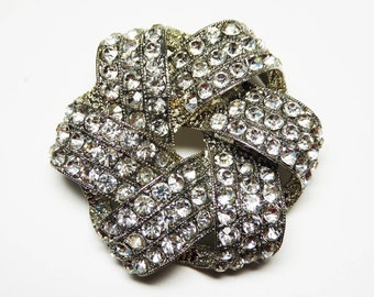 Love knot brooch | Etsy