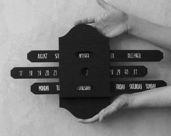 Wooden calendar | Etsy