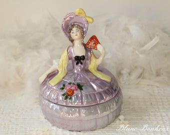 Porcelain powder box | Etsy