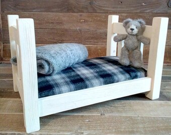 Newborn bed prop | Etsy