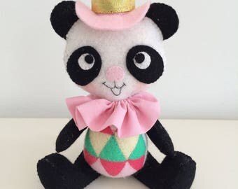 Felt panda pattern | Etsy