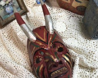 Long nose devil mask demon mask red devil paper mache