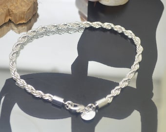 Sterling Silver Chain 0.9mm Twisted Diamond Cut Chain You