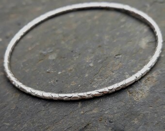 Silver etched bangle | Etsy