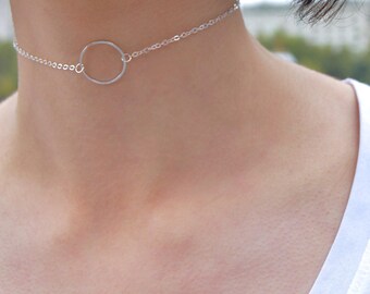 Dainty choker | Etsy